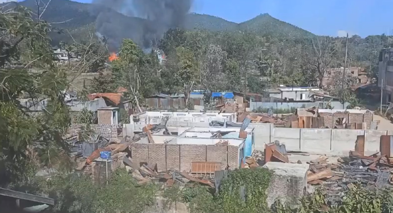 Fresh violence In Manipur, two commando killed as militants fire RPG ...