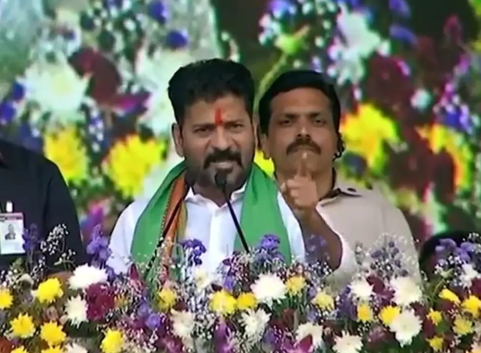 Revanth Reddy lays foundation stone for Rajiv Rahadari Elevated ...