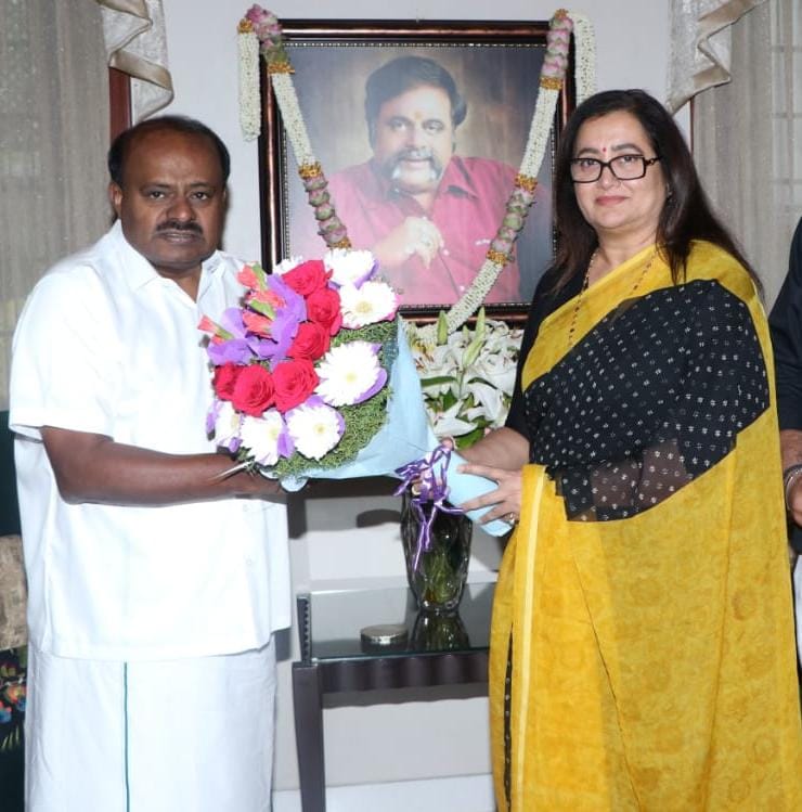 Mandya MP Sumalatha to Join BJP