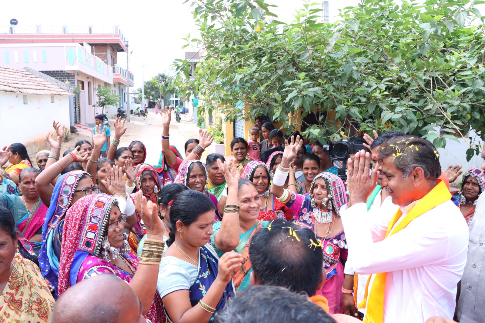 Konda Vishweshwar Reddy Questions Congress' Promises, Alleges Scandals