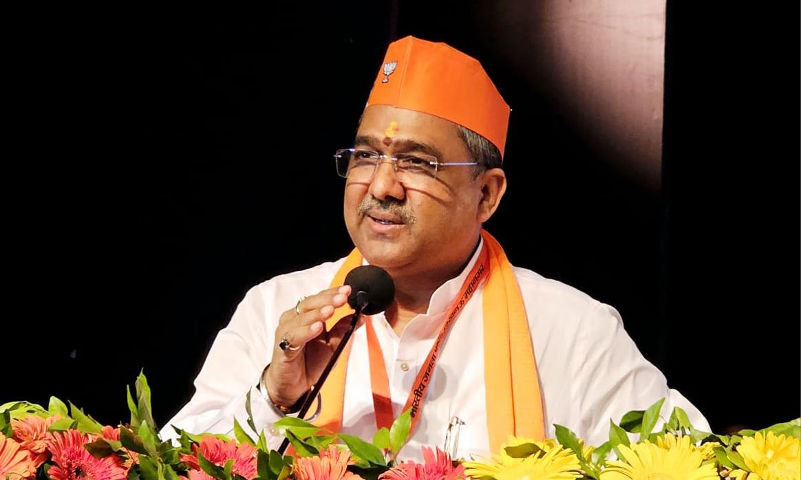 TS BJP Leaders Under Lens to Curb Infighting