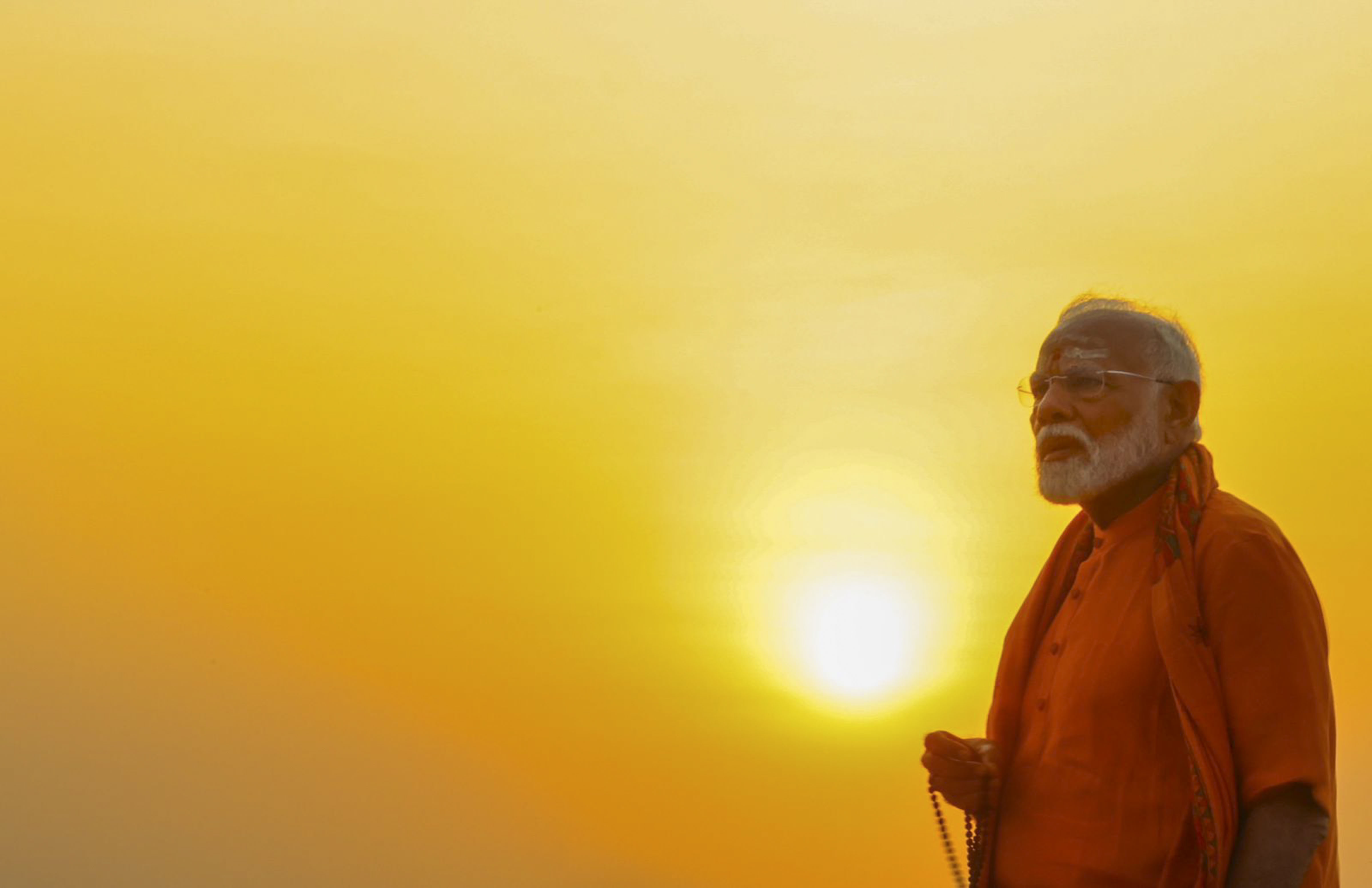 PM Modi Performs 'Surya Arghya' at Vivekananda Rock Memorial