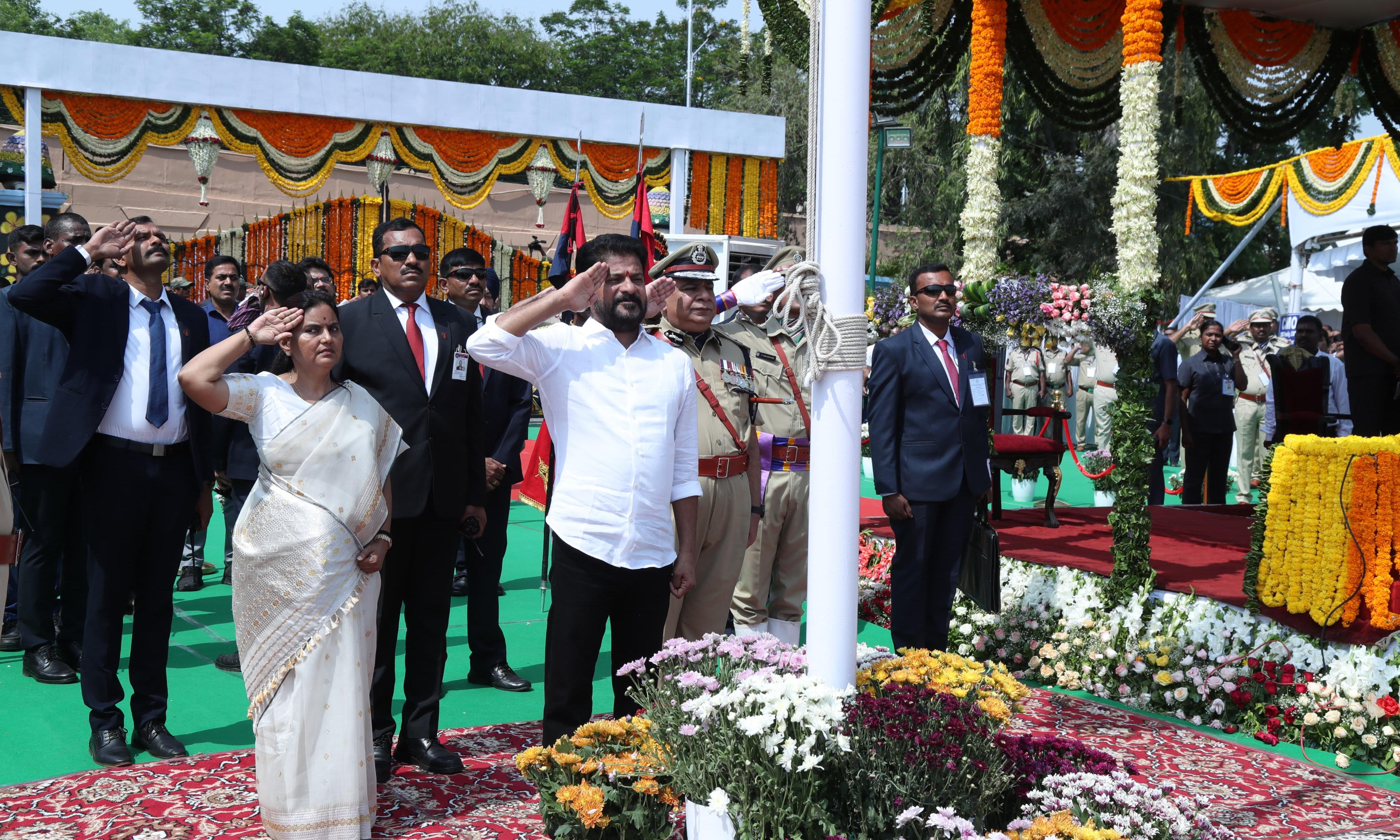 CM unveils TG's official anthem ‘Jaya Jaya he Telangana’