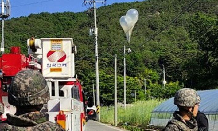 Tensions Soar as North Korea's Balloon Warfare Escalates