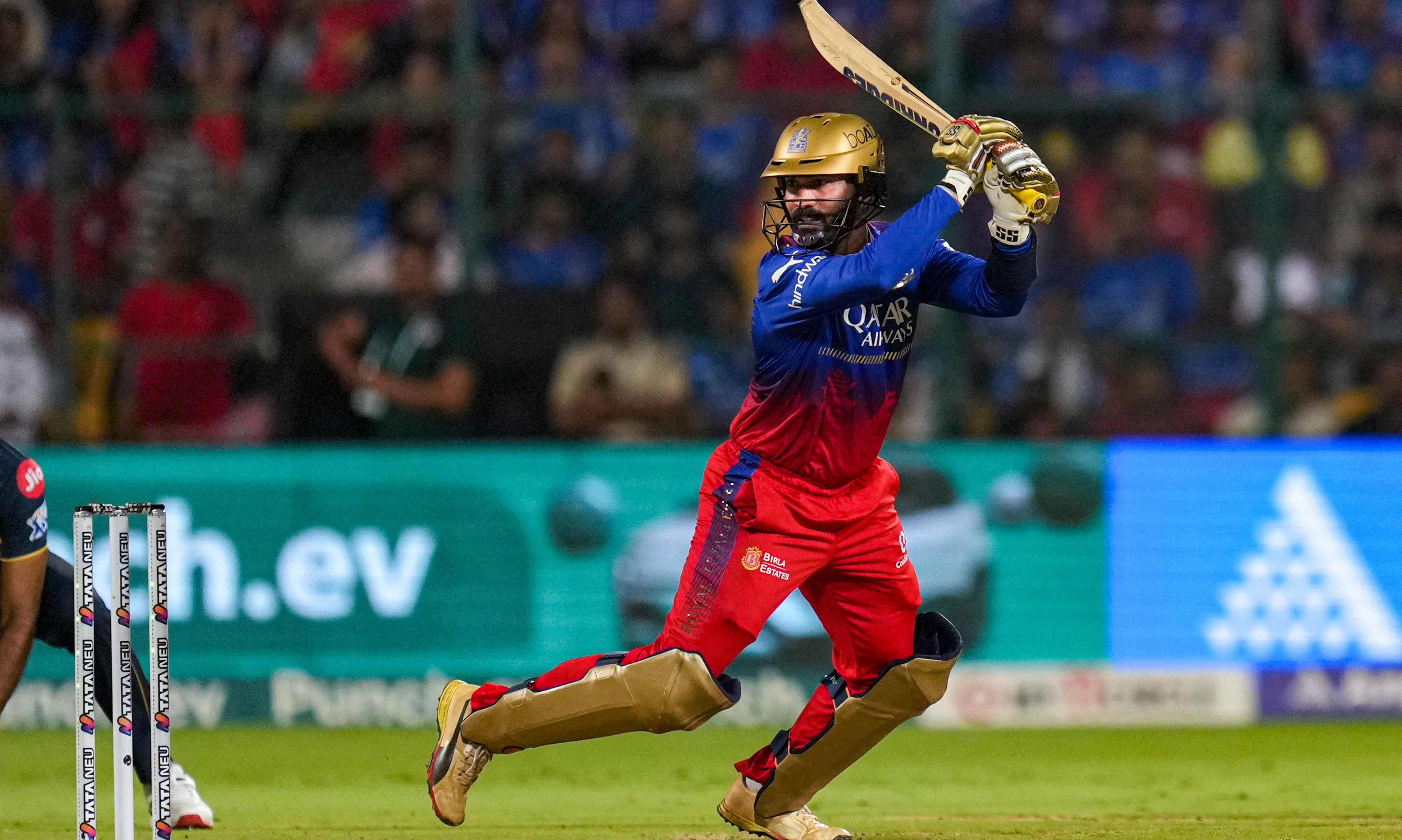 Dinesh Karthik Appointed as RCB Men's Team Batting Coach, Mentor