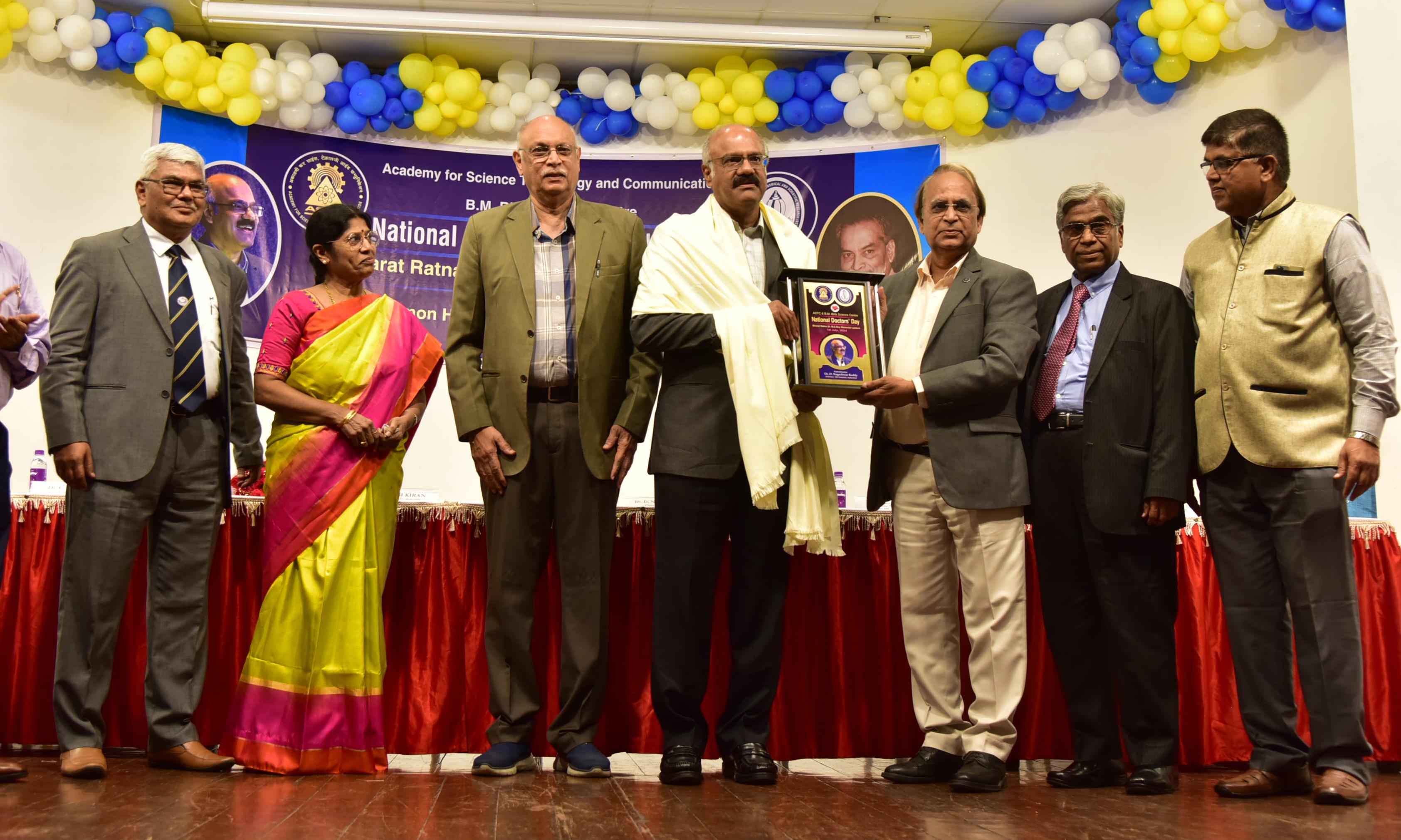 Doctors Need to Win Back Trust, Says AIG Hospital Founder