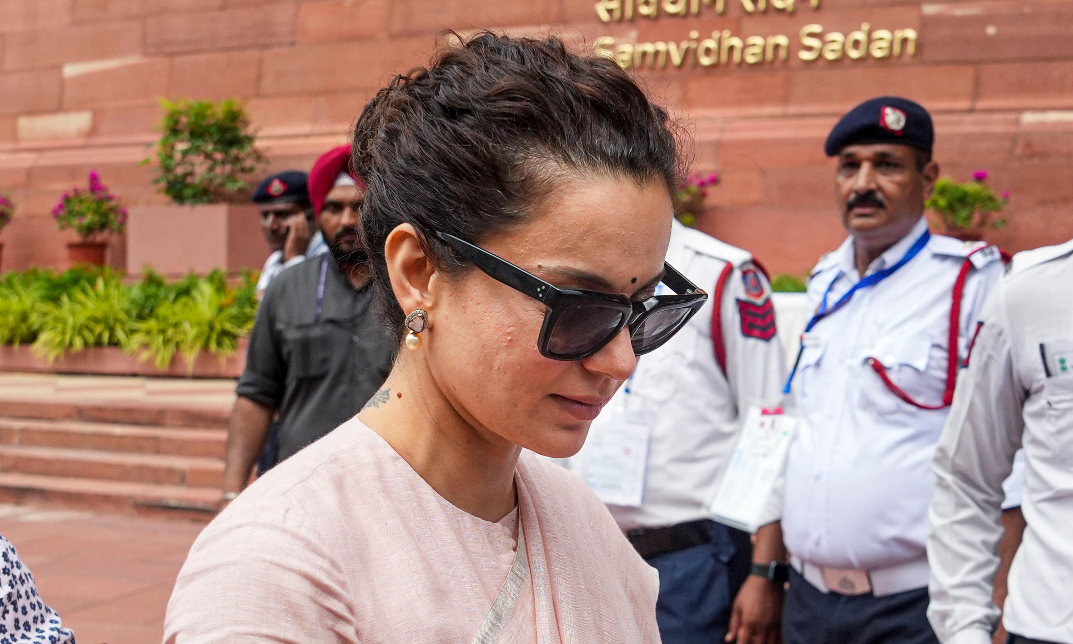 Kangana Ranaut's election challenged, HC issues notice