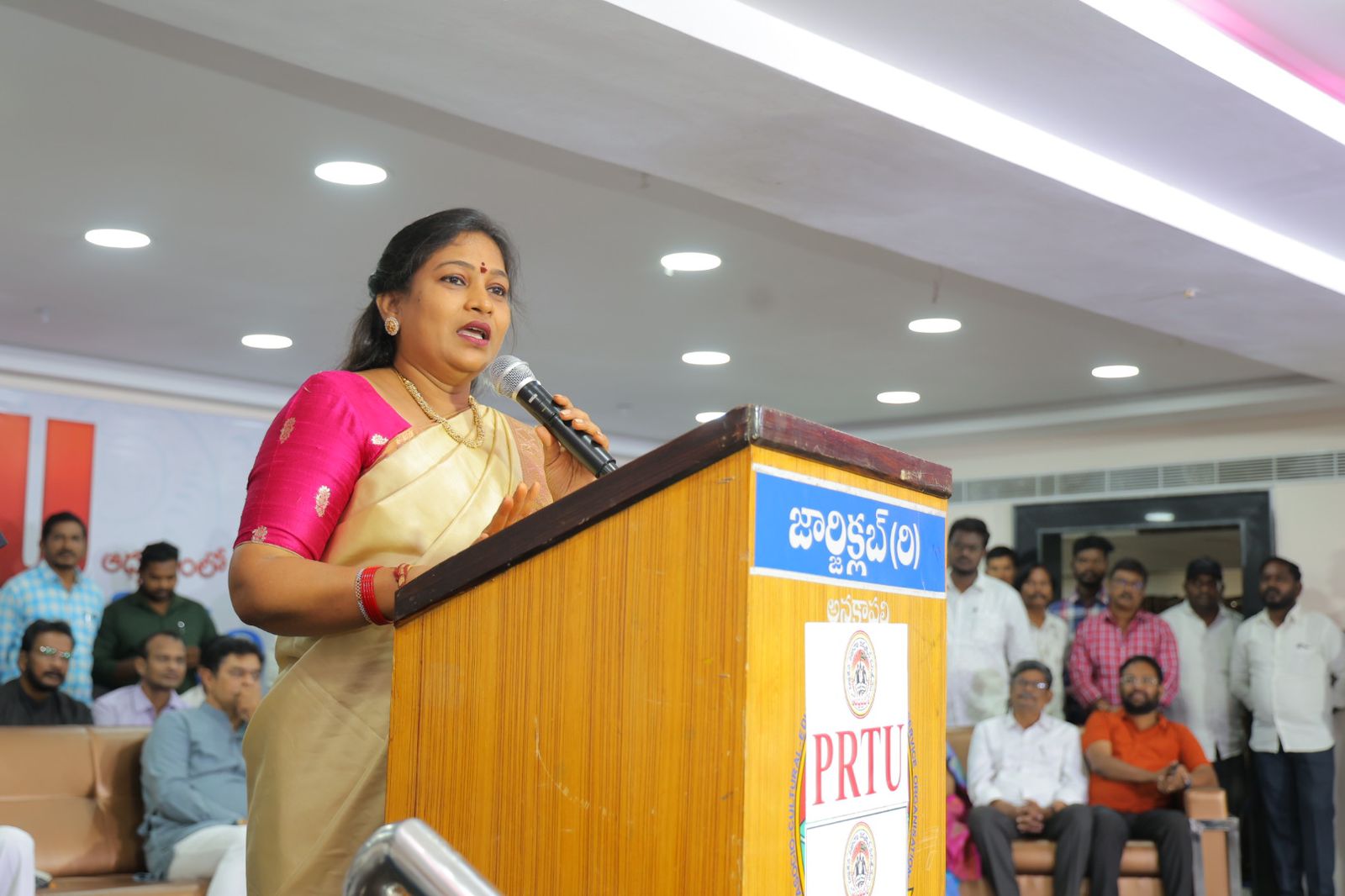 Home Minister Opens New Arilova Police Station