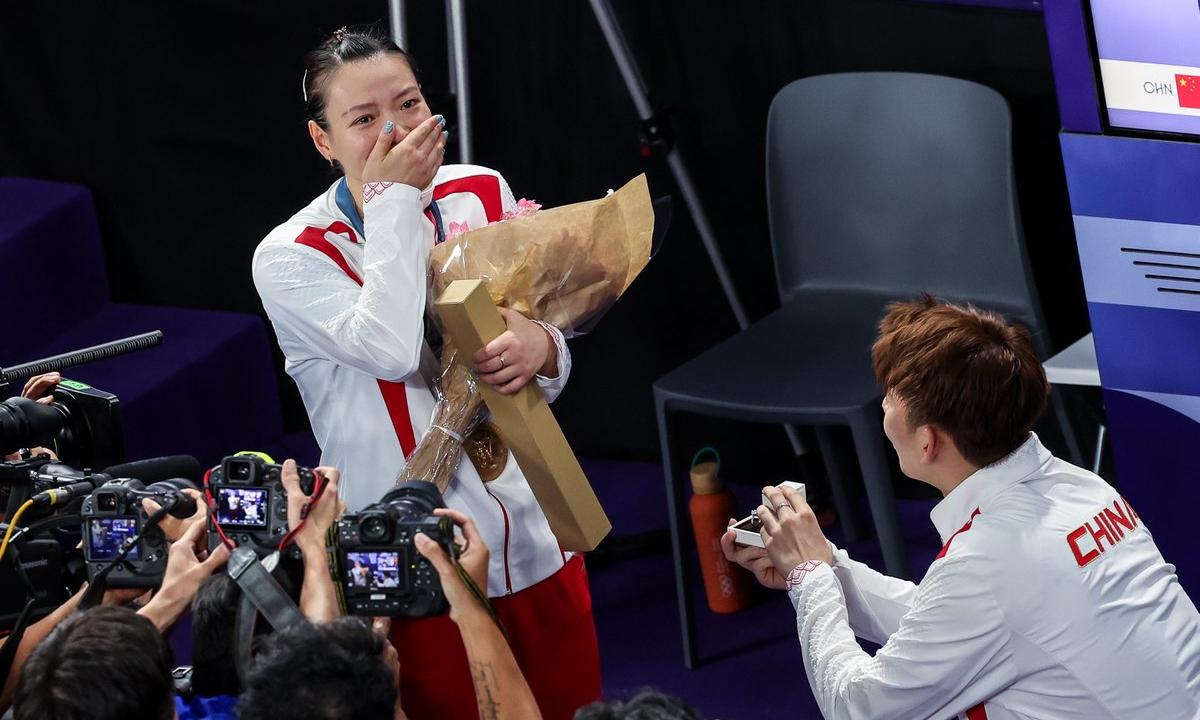 Gold medal and Diamond ring: China's badminton star gets a surprise at ...