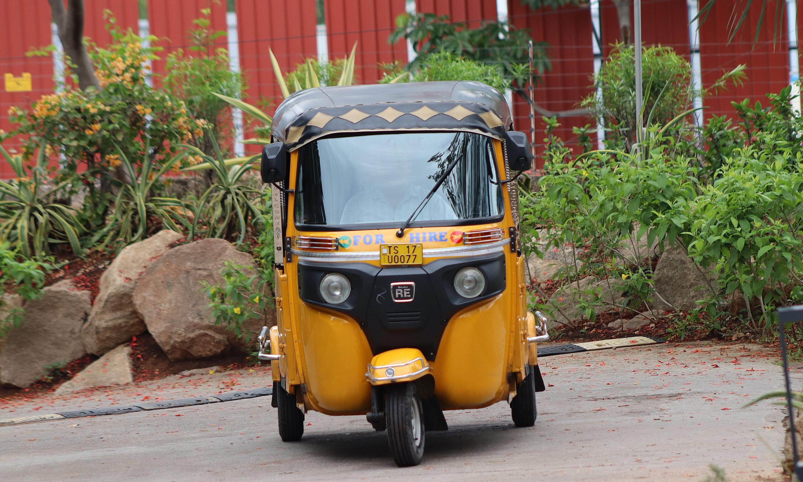 Hyderabad: Unions Oppose Permitting New Autos