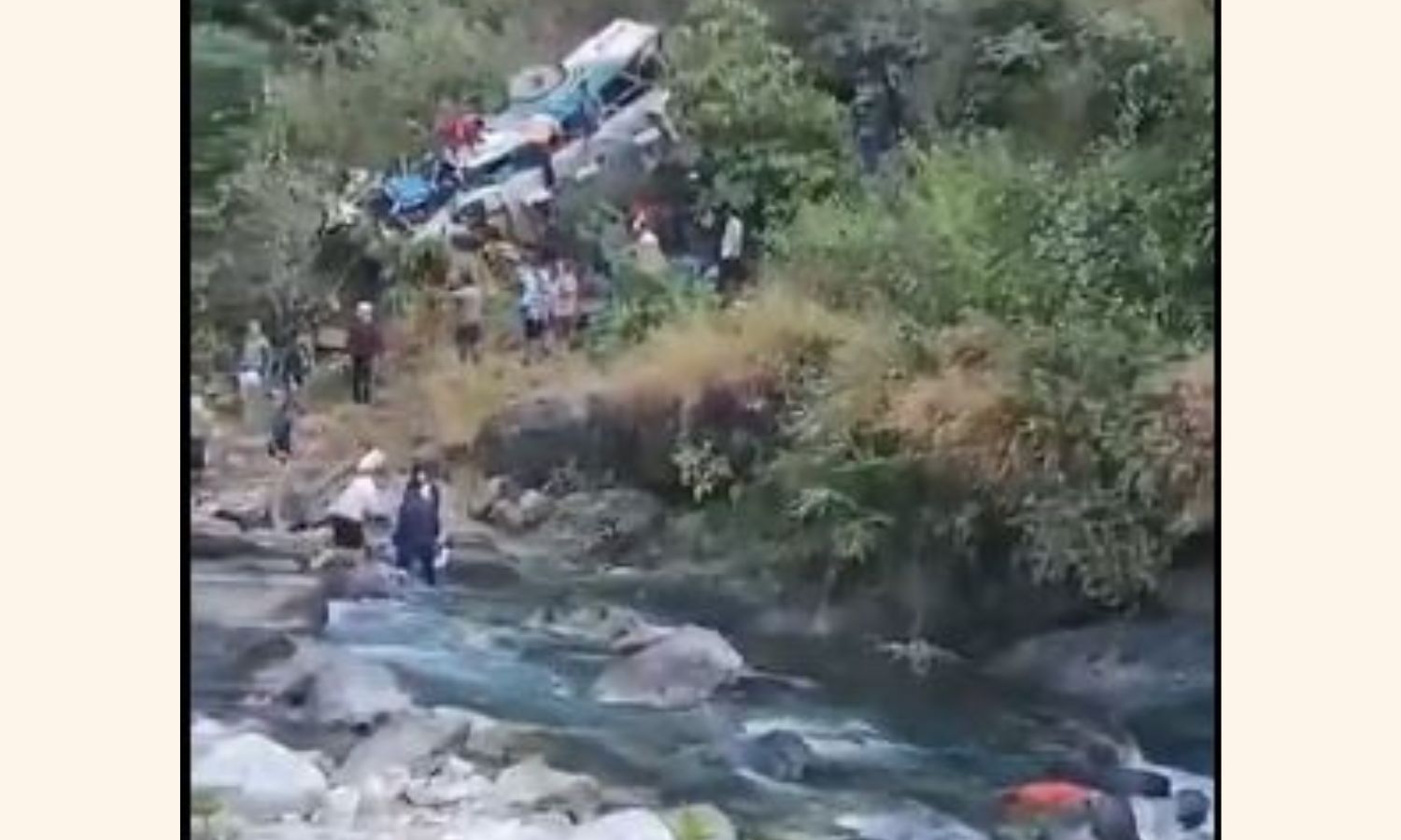 23 die as bus falls into gorge in Uttarakhand