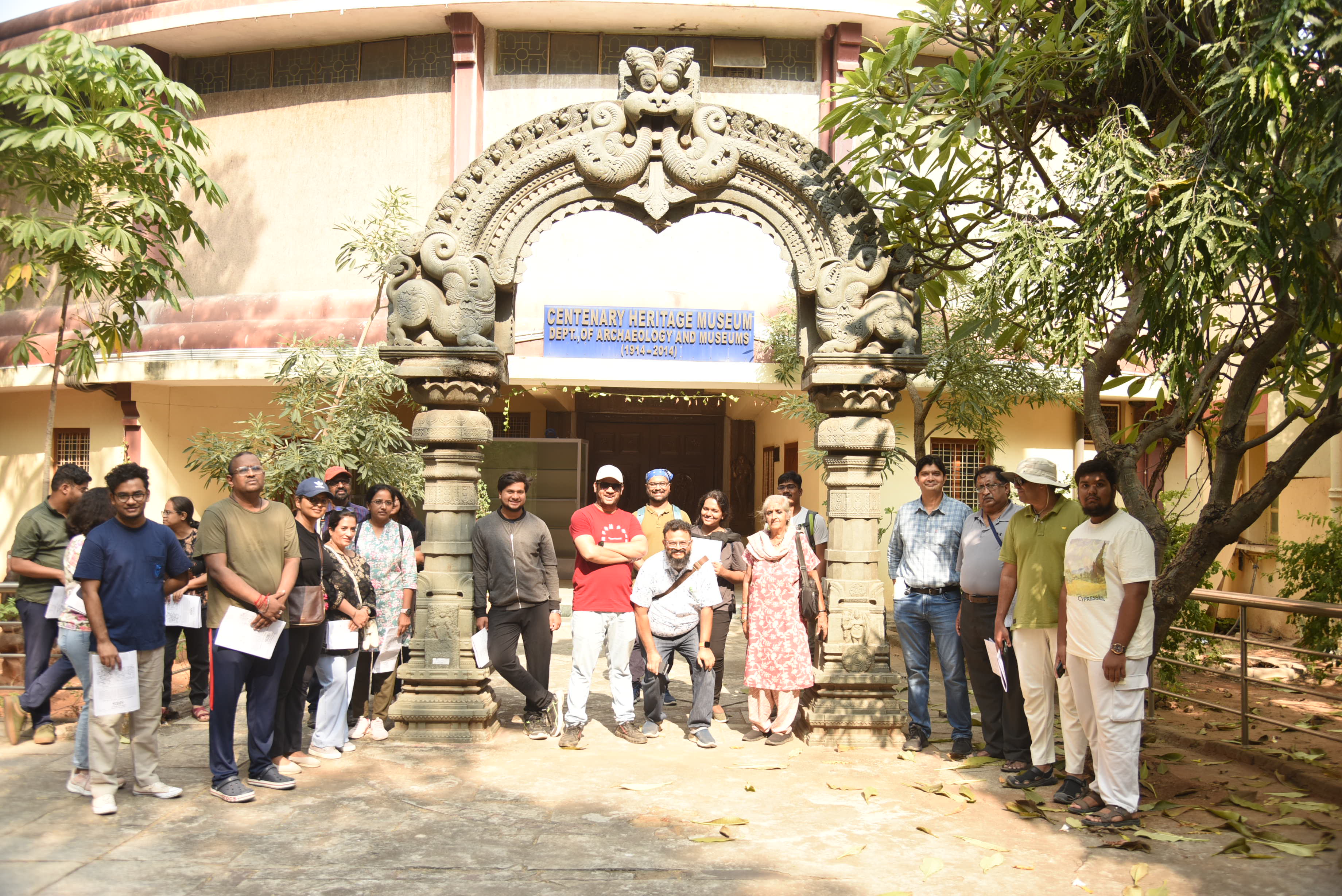 Rediscovering the charm of Abids with old maps