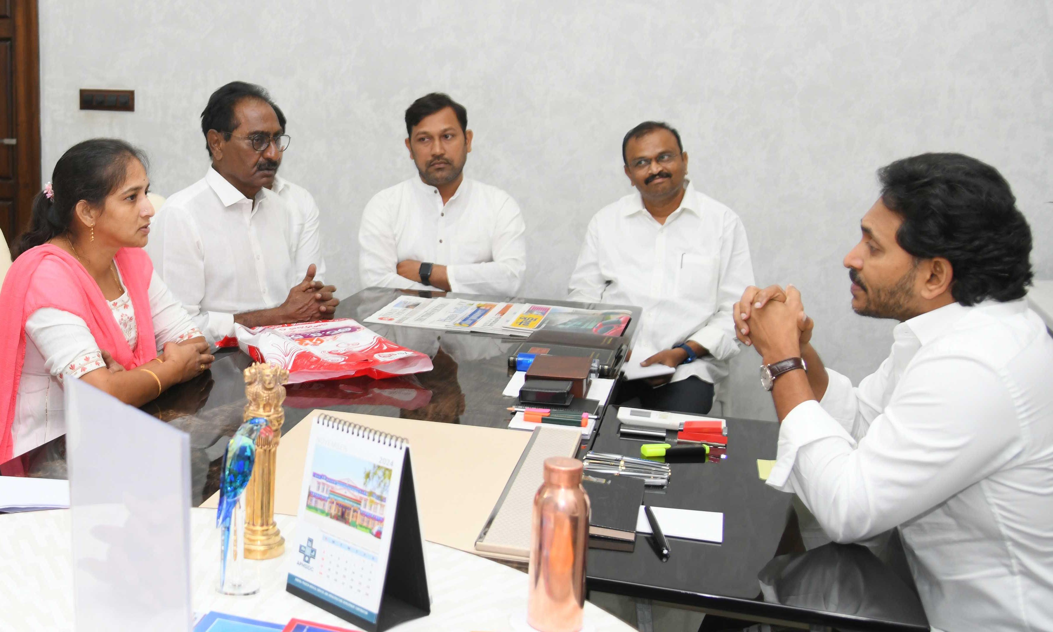 Jagan assures support to Inturi Sujana