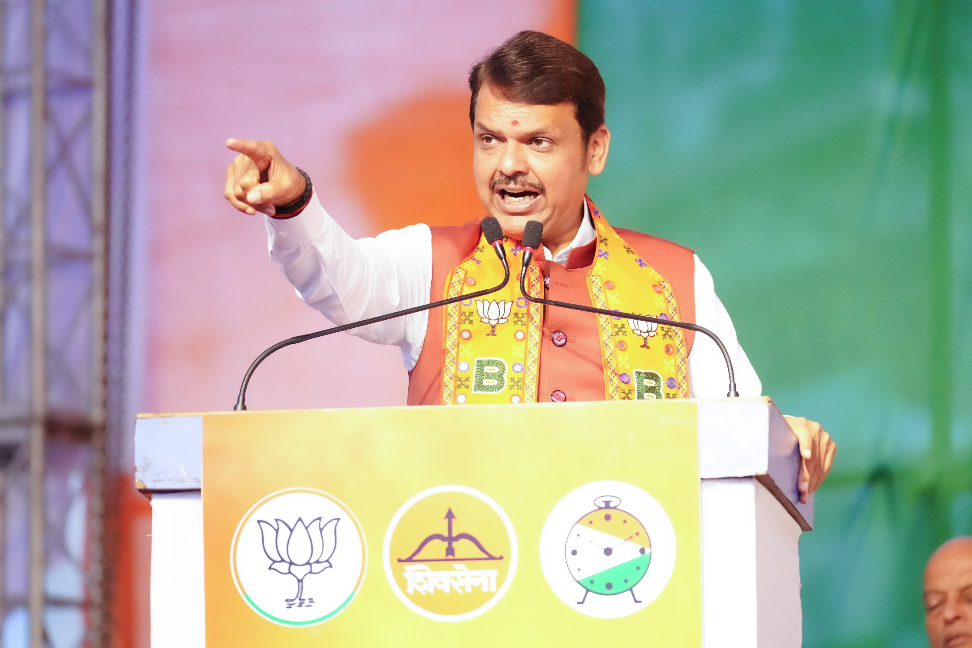 Fadnavis to be Sworn in as Maharashtra CM on December 5