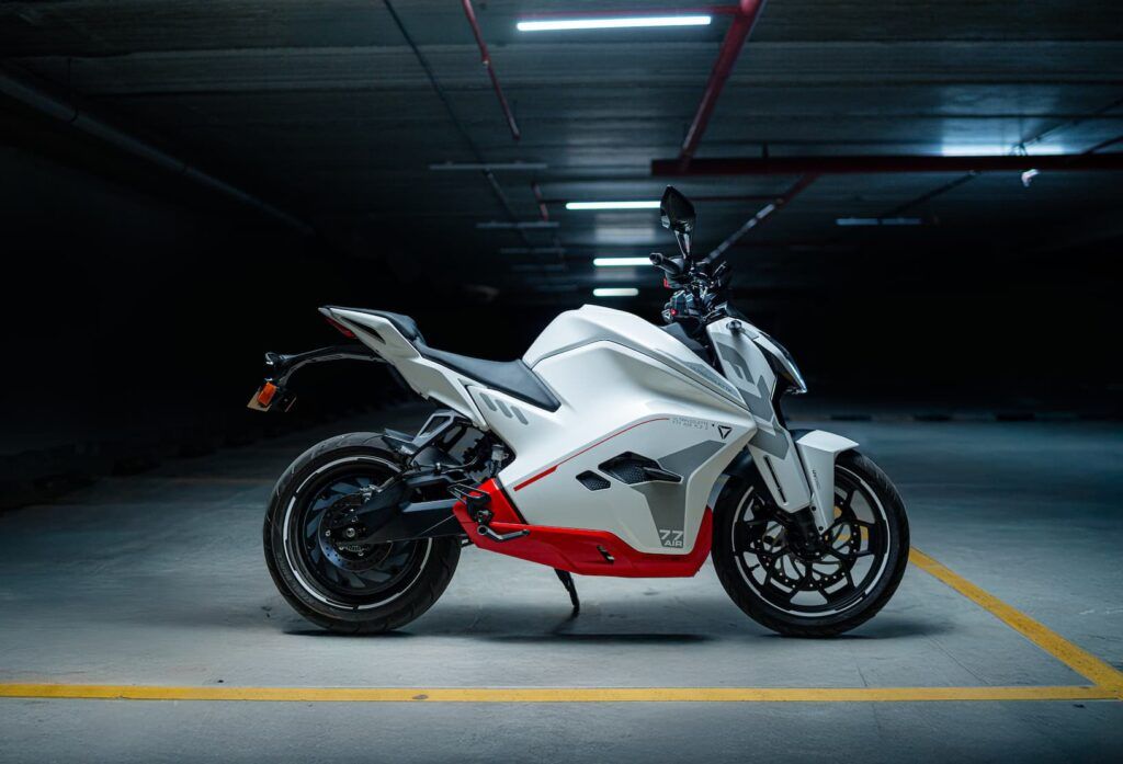 Ultraviolette Introduces Universal Charging Interface for E2W Owners