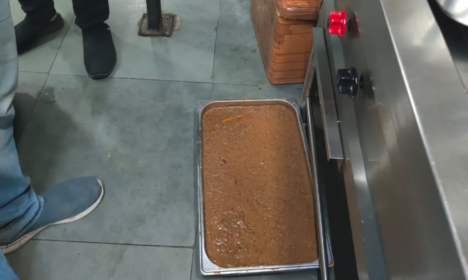 Cockroach infestation: Raids reveal serious violations at this ...