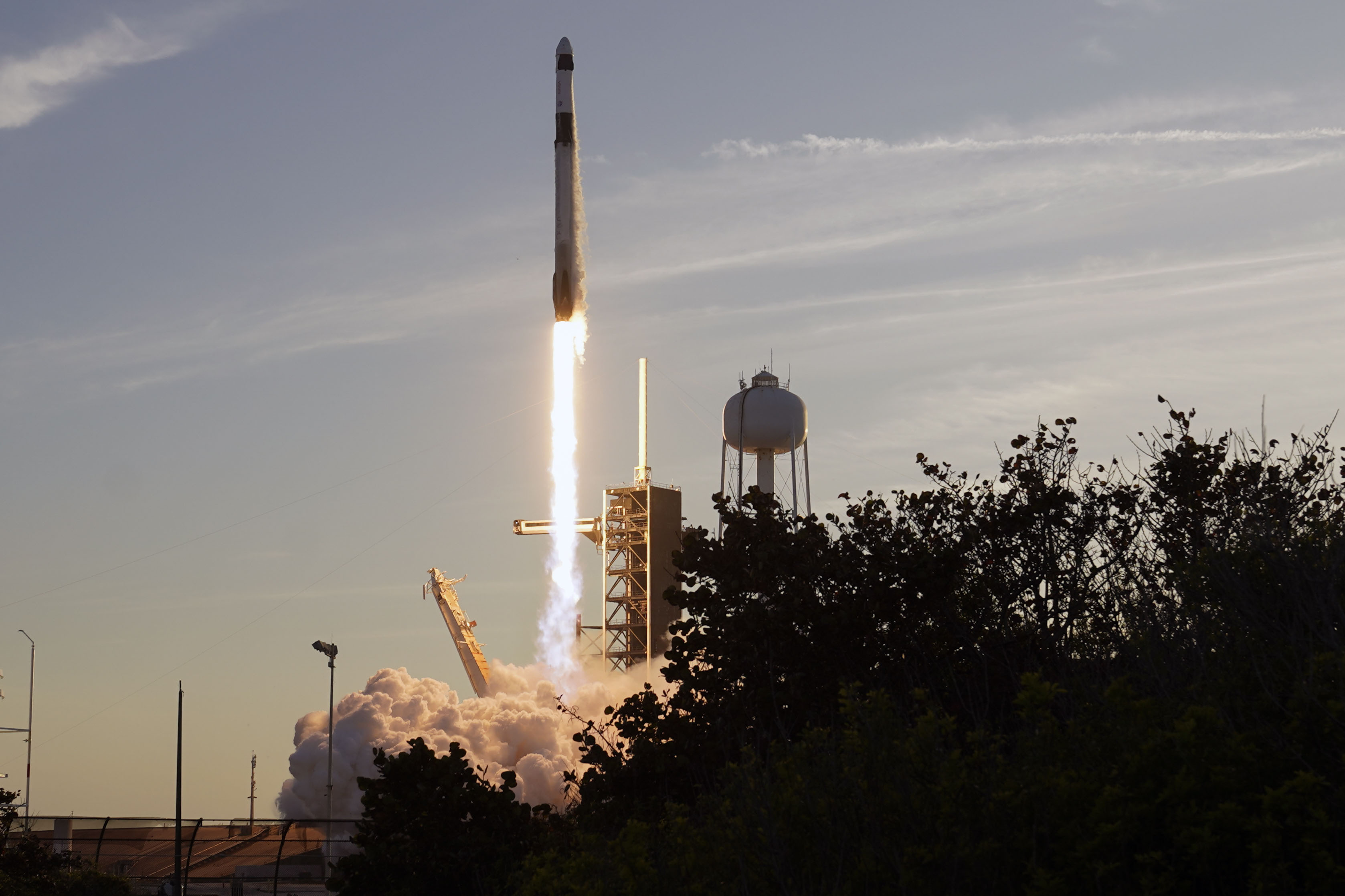 SpaceX, NASA launch mission to bring back stuck astronauts from ISS