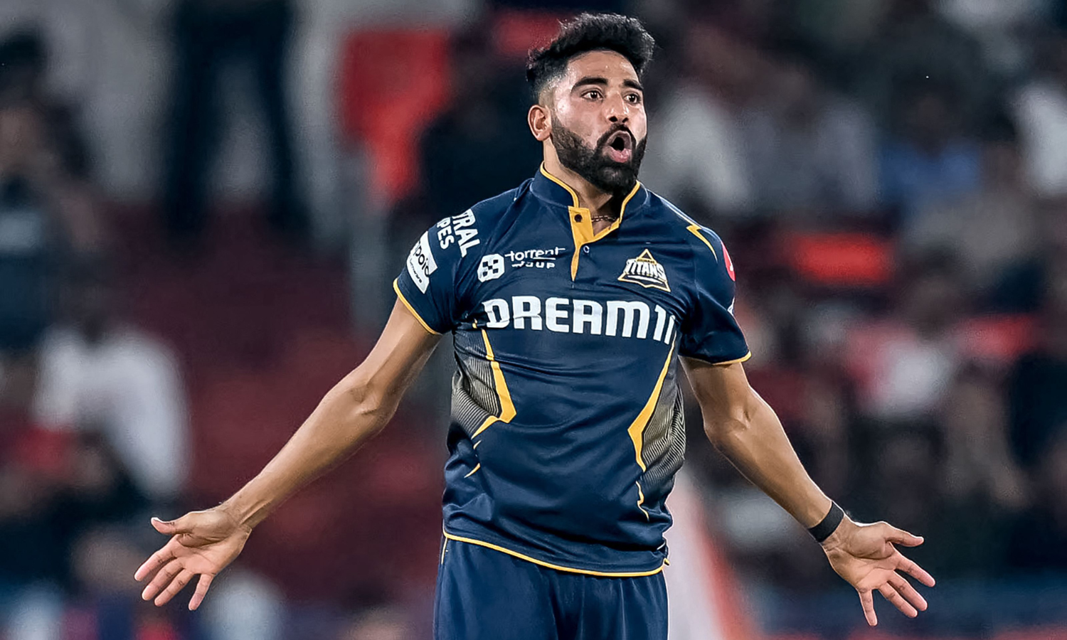 IPL 2025: Siraj finds his groove with reverse swing after lifting of ...