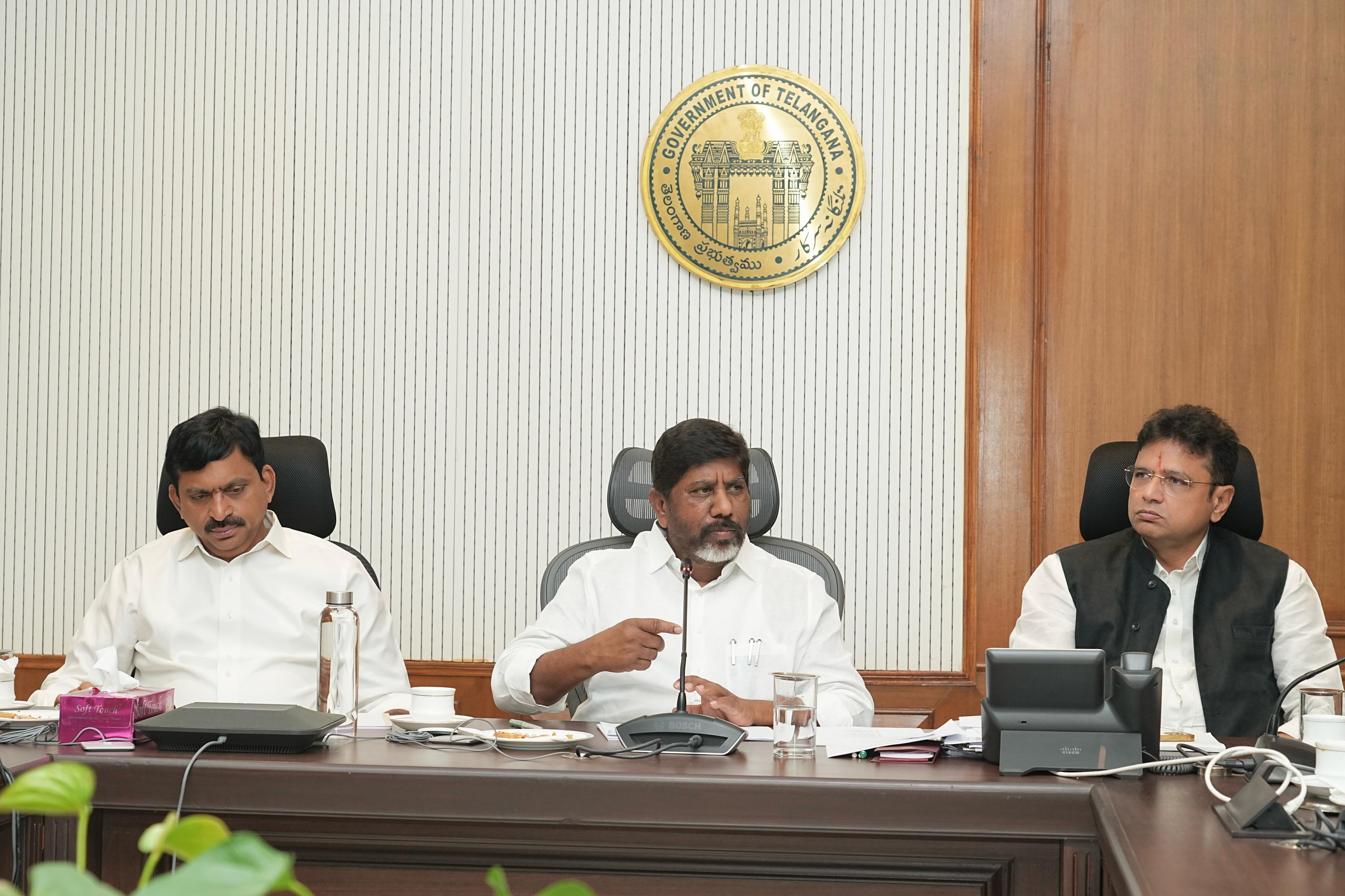 Bhatti asks police to withdraw cases against HCU students