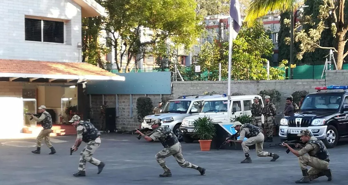 Teens Confused Over War, Mock Drills