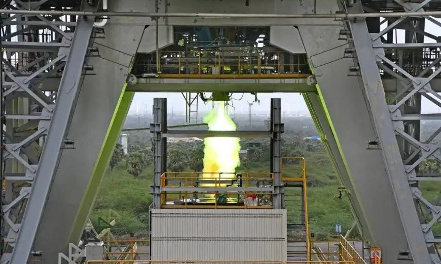 ISRO Successfully Conducts Third Hot Test of Semi-Cryogenic Engine ...