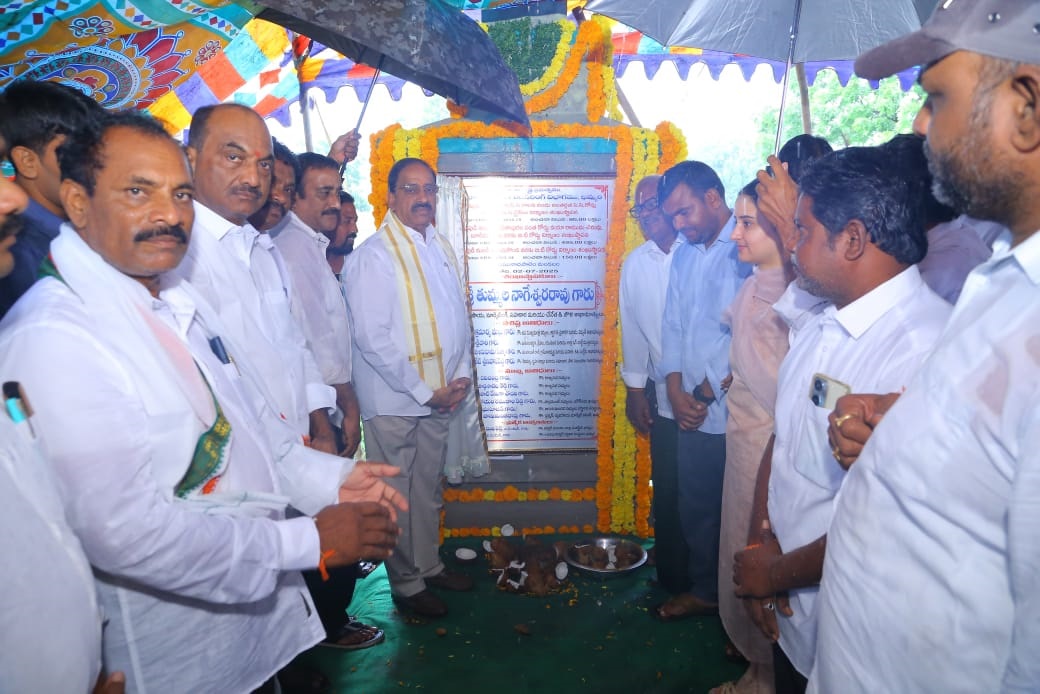 Indiramma Houses to Make Telangana Hut Free State, Says Minister ...
