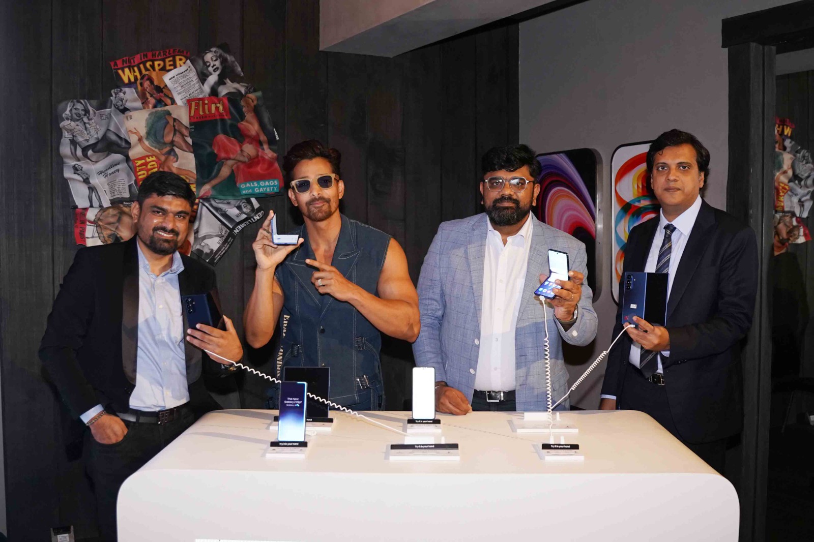 Harshvardhan Rane Launches Galaxy Z Fold7 & Z Flip7 at Bajaj Electronics – Archyde