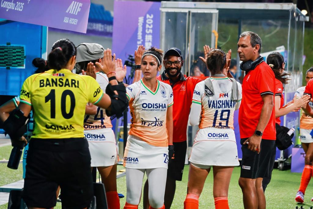 Women's Hockey Asia Cup: India Play Out 1-1 Draw with Japan, Remain in ...