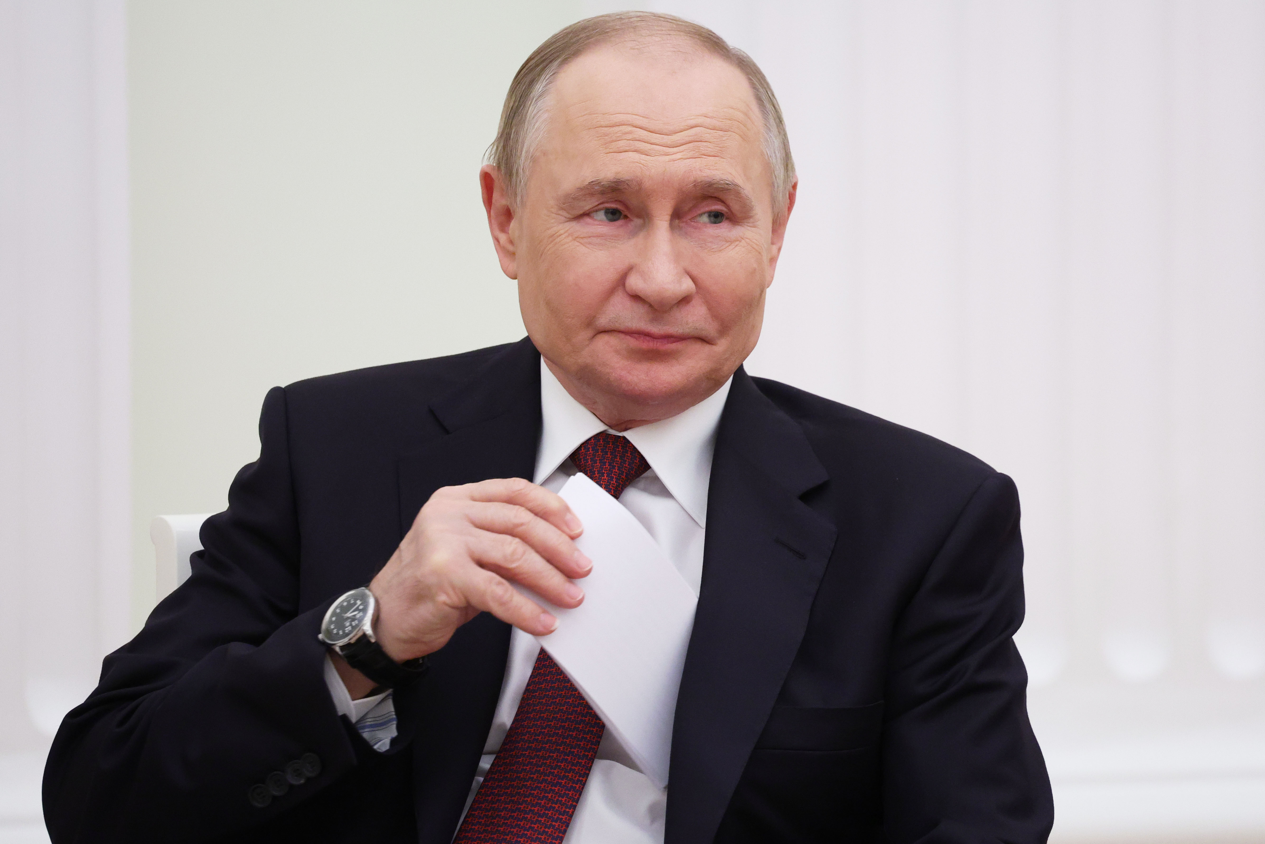 Putin: Russia Plans World’s First Closed Fuel Cycle Nuclear System by 2030