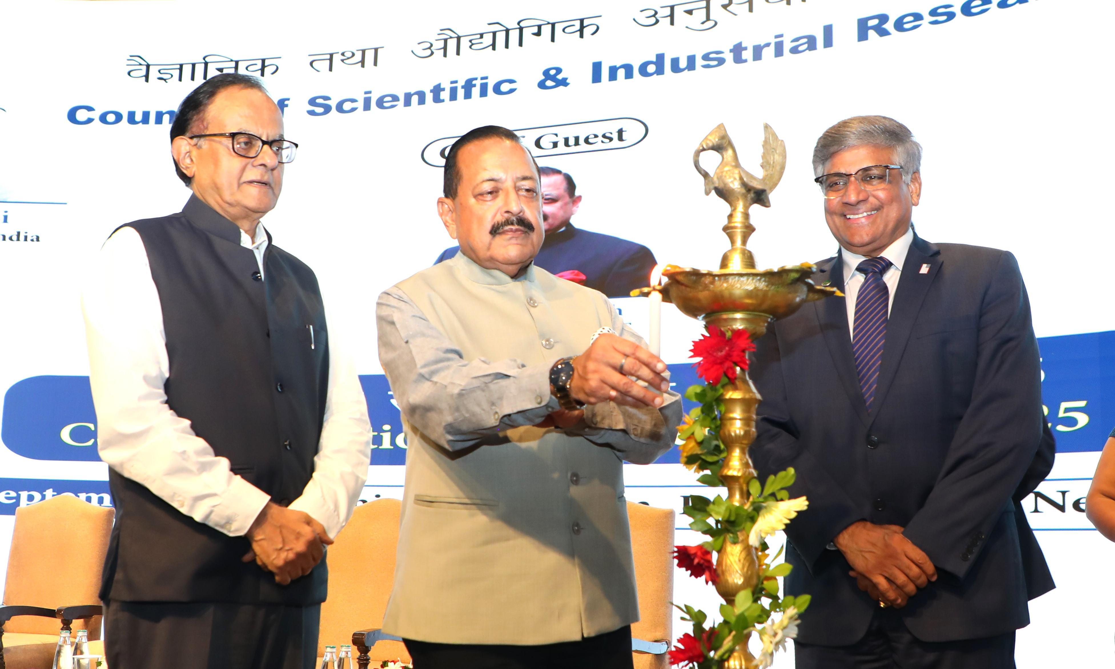 Science on Display at CCMB Foundation Day