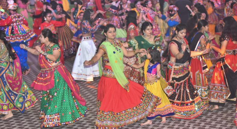 Hindu-Only Garba: Aadhaar, Tilak and Gau Mutra on VHP’s Rulebook
