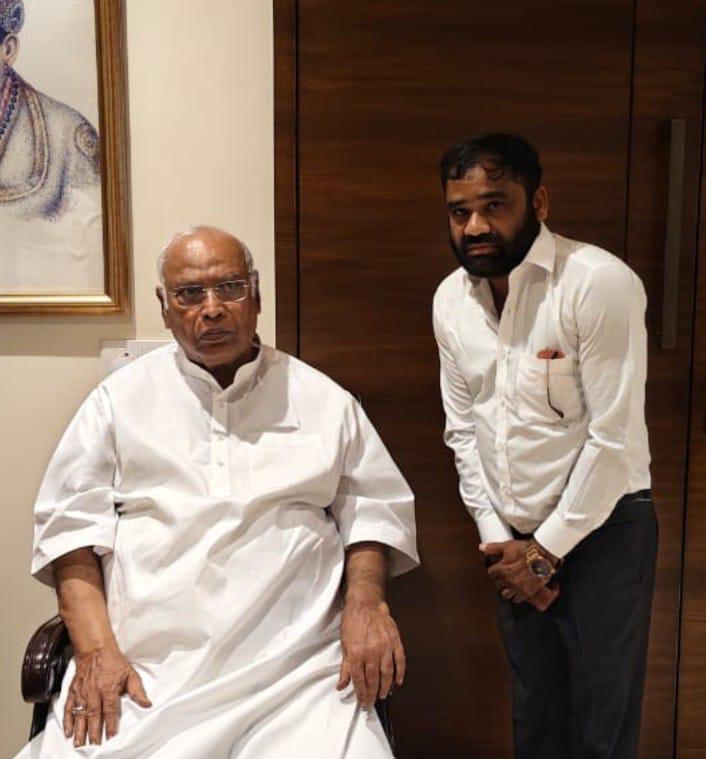 Producer and Congress Leader Sk Basheed Visits AICC Chief Mallikarjun ...