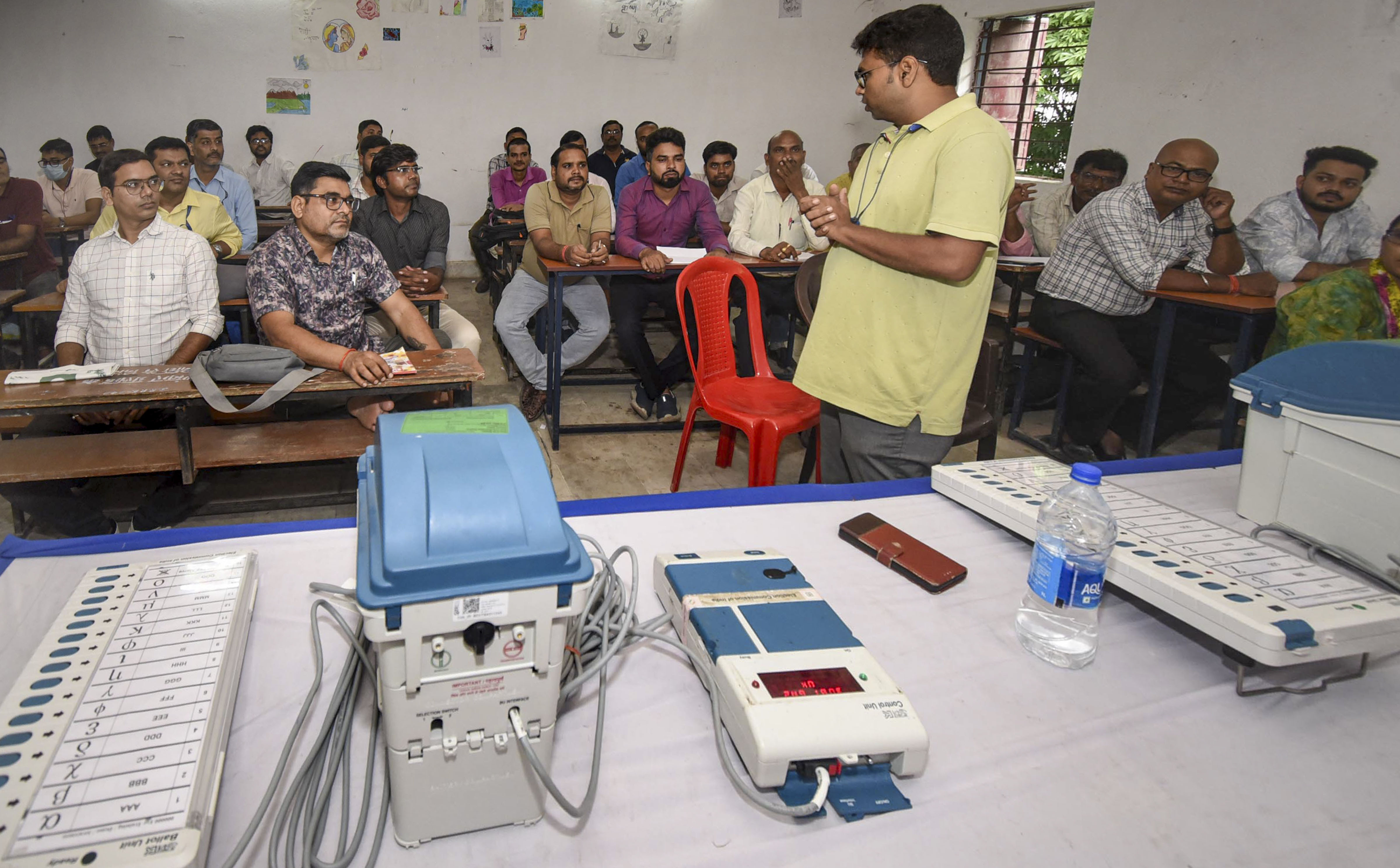 Dynasts Play Key Role in Bihar Elections, With Many Parties Led by ...