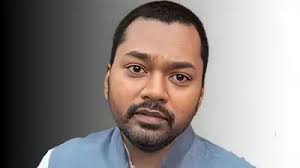 Nitish Kumar Takes Oath As Bihar CM for 10th Time, Son Nishant Hails Mandate