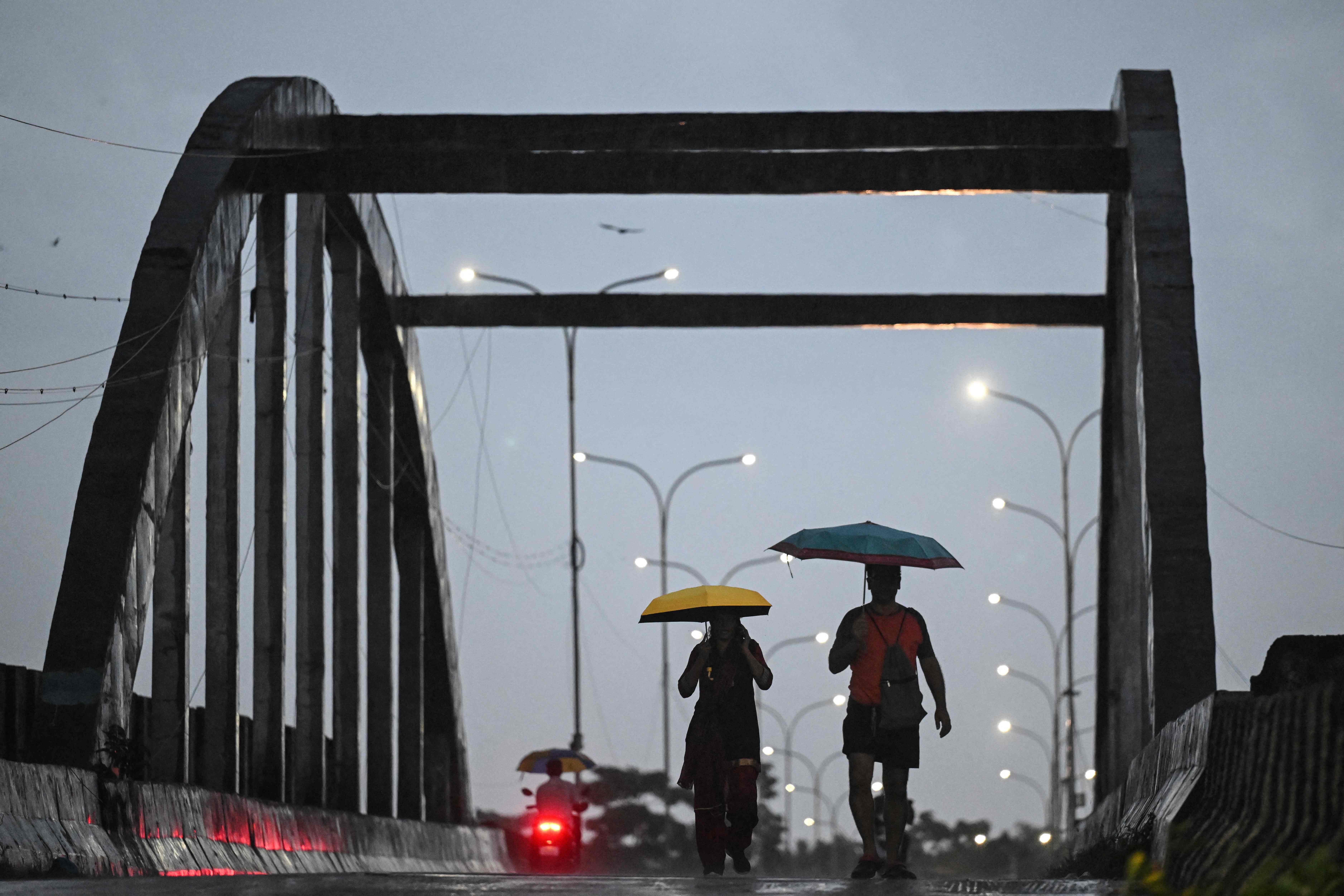 Red Alert in TN, Puducherry, AP as Cyclone Ditwah Approaches