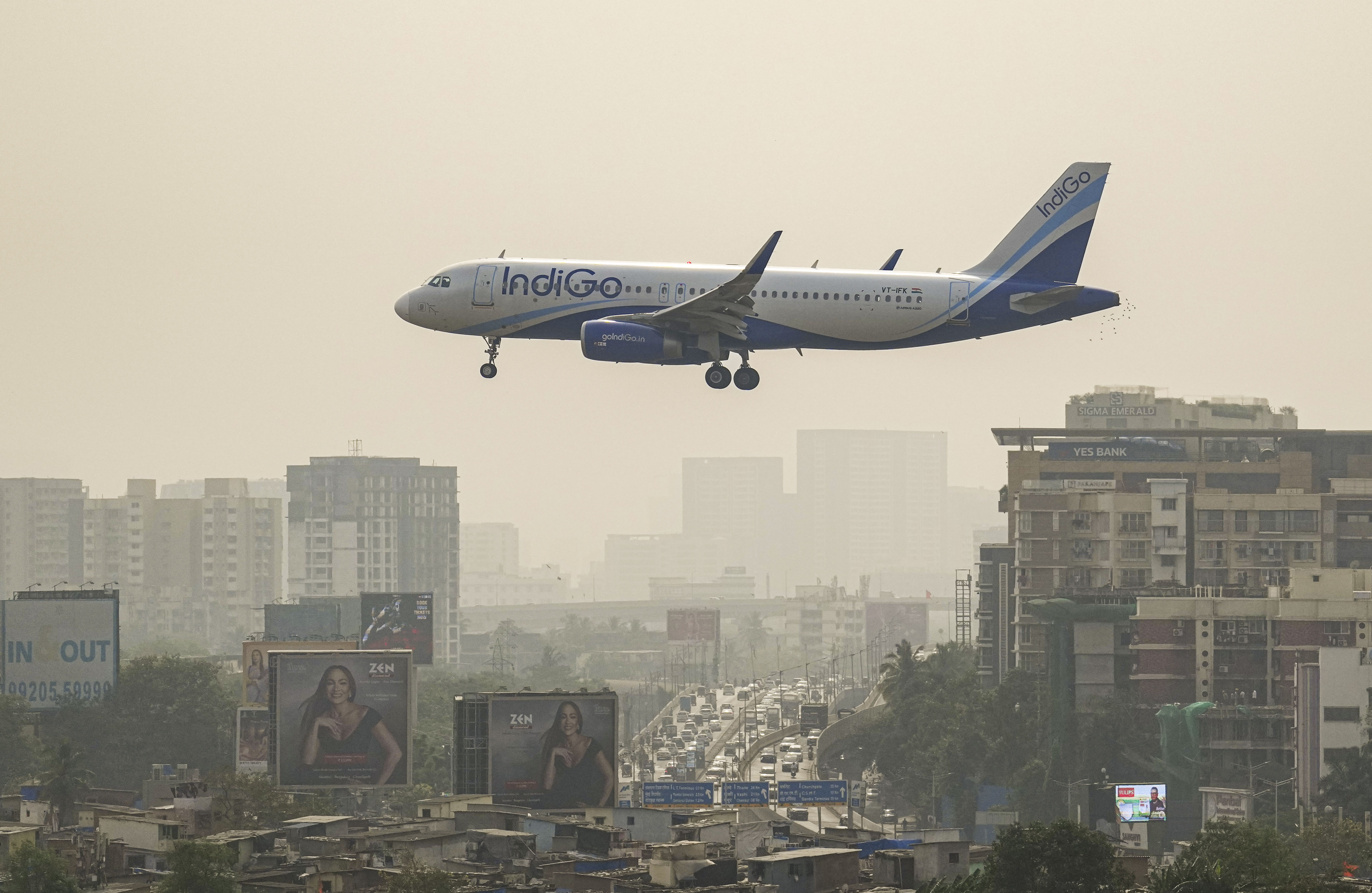 IndiGo Forms Crisis Management Group as Flight Chaos Deepens