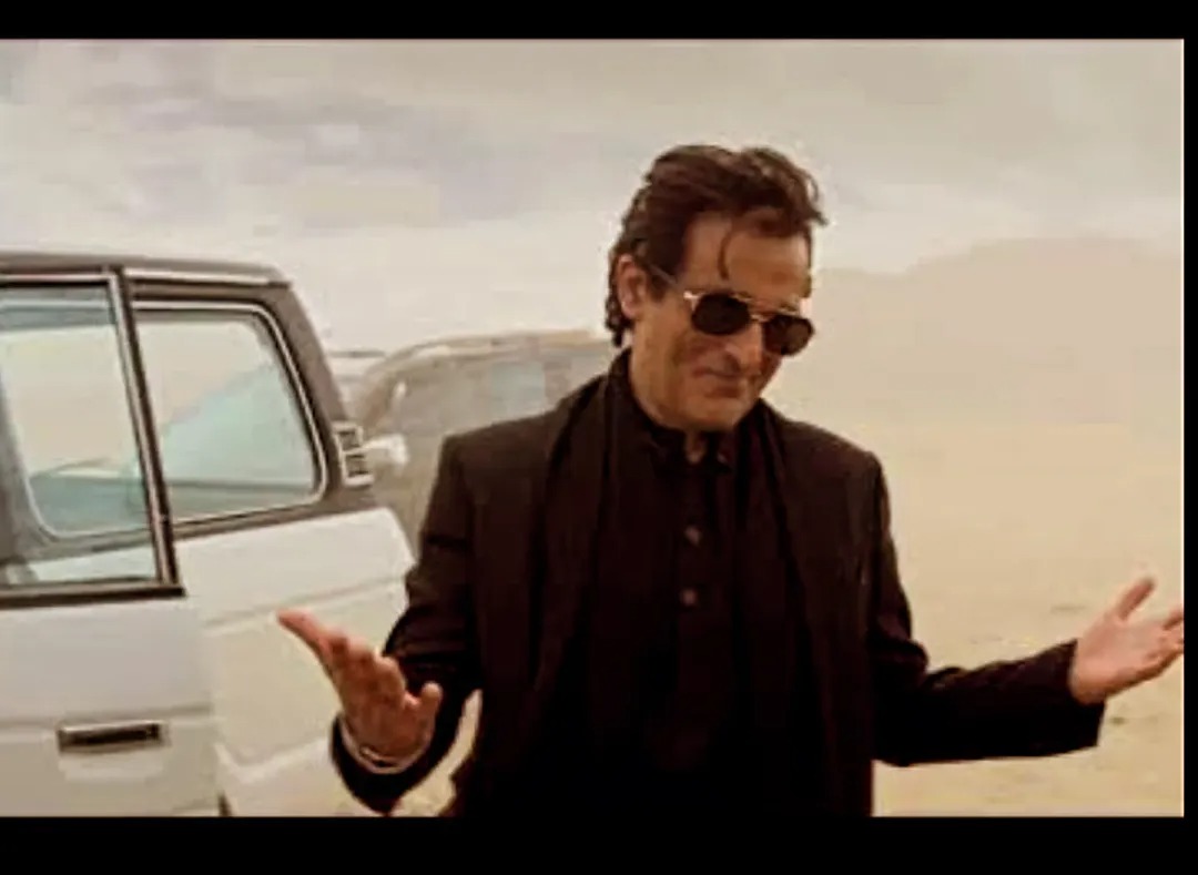 What Makes Akshaye Khanna A Lovable Husband in Durandhar?