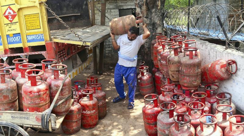 DMK-led Alliance Protest Against Centre On LPG Crisis