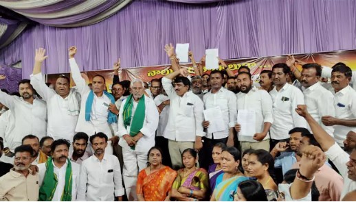 Jeevan Reddy Resigns from Congress