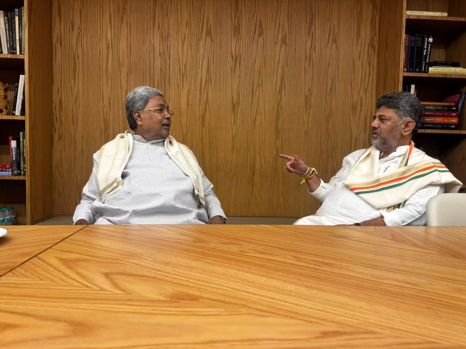 Siddaramaiah Knows Ways to Tackle Shivakumar, Says Ashok