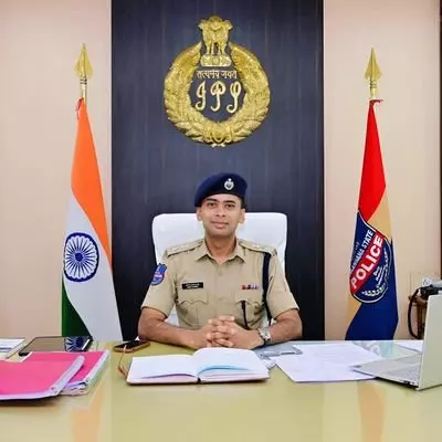 Adilabad Police Step in to Curb Agent Role in Driving Licences