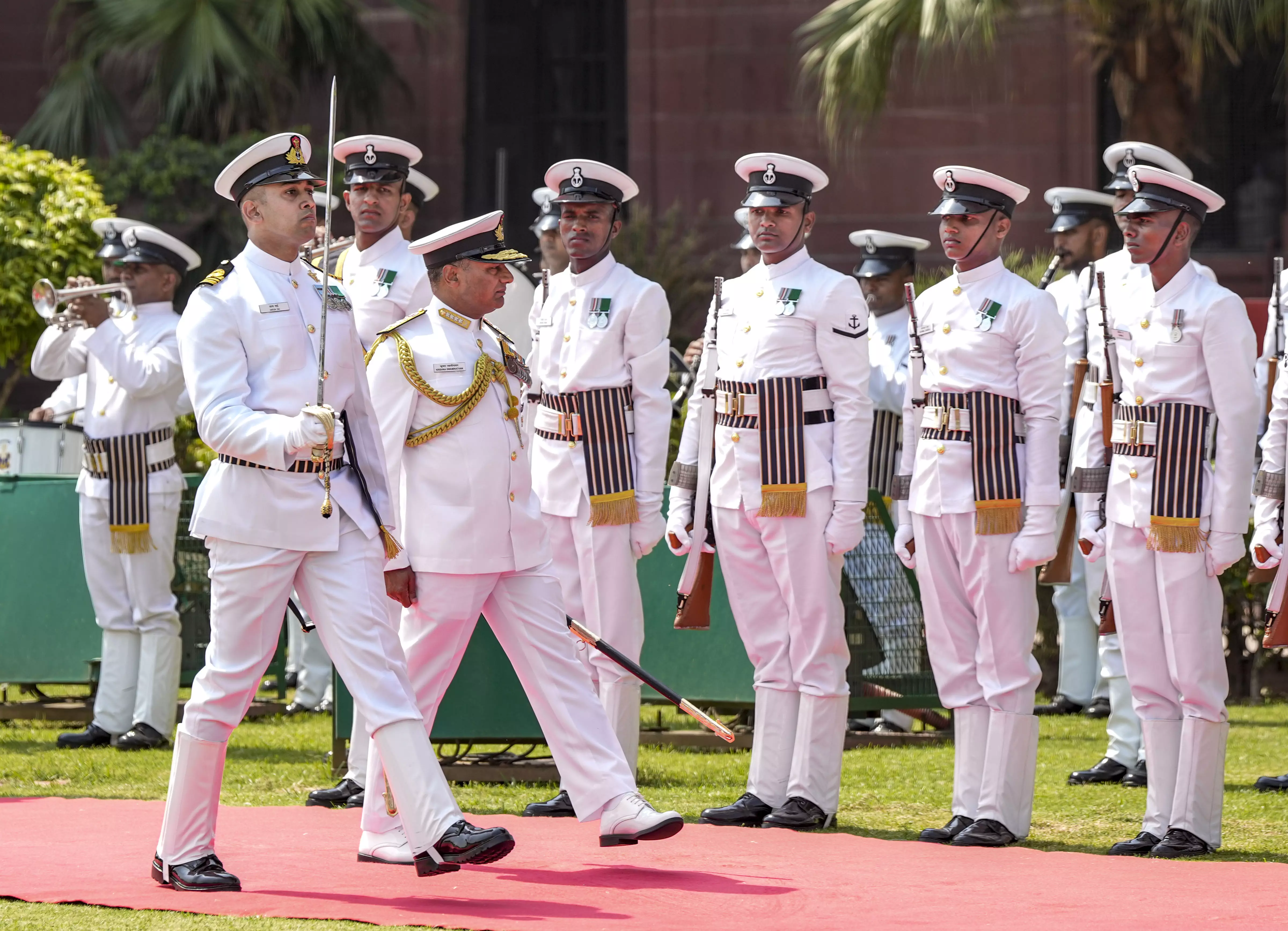 Admiral Krishna Swaminathan Takes Charge as New Navy Chief